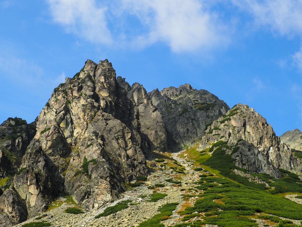 Randonnée dans les Tatras depuis Štrbské Pleso: itinéraire et conseils ...